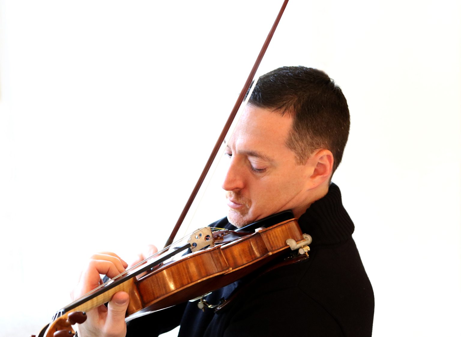 Apr. 02 Derek Chiu, piano with Kevin A. Lefohn, violin